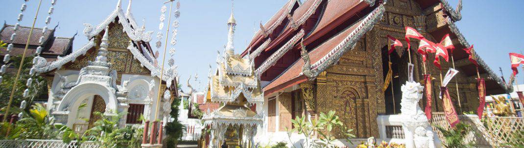 Wat Chetawan - Buddhist Temple & Dress Code, Chiang Mai Thailand