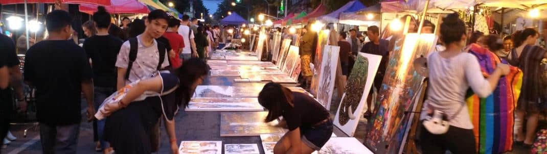 Chiang Mai Sunday Walking Street Market - Weekend Night Open Hours