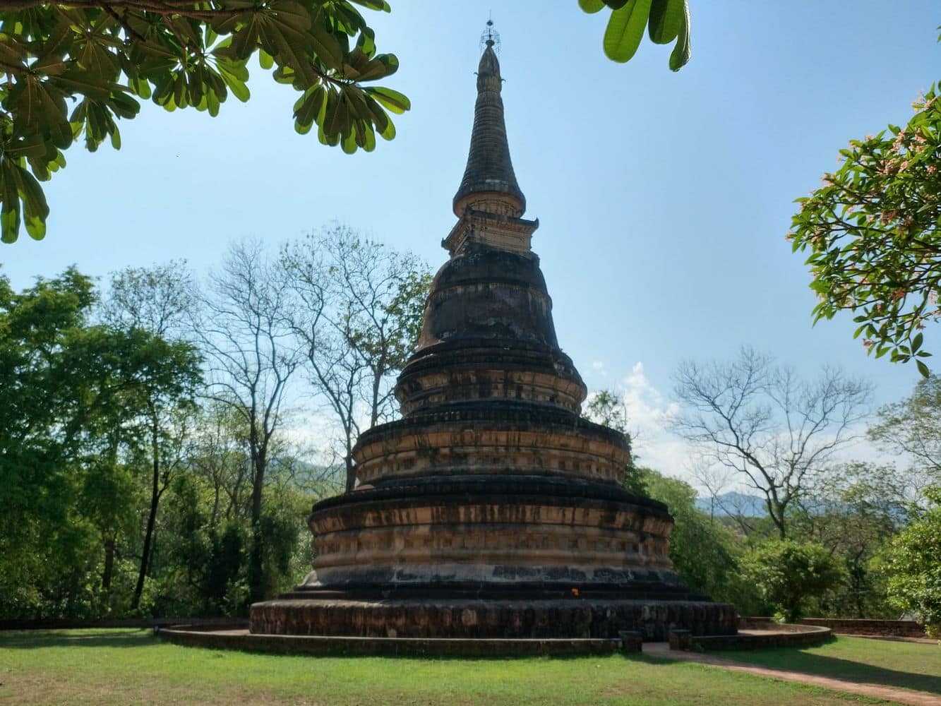 Wat Umong - Meditation Centre Temple Retreat Chiang Mai, Thailand