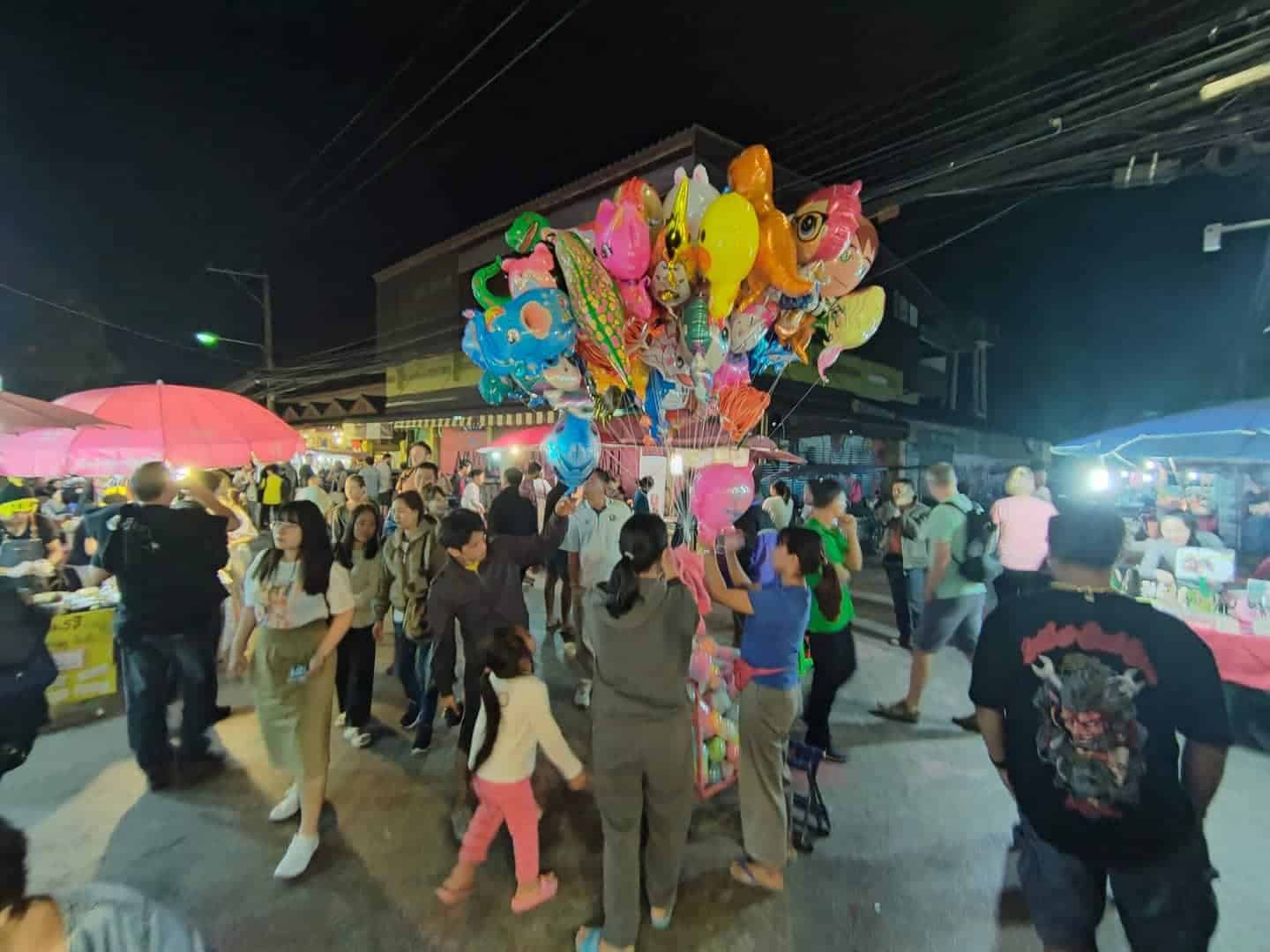 Pai Walking Street (Pai Night Market) - Stall Times & Location, Thailand